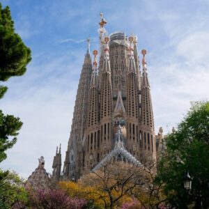 Sagrada Familia Online Tickets 2025 | Fast Track Access | Barcelona